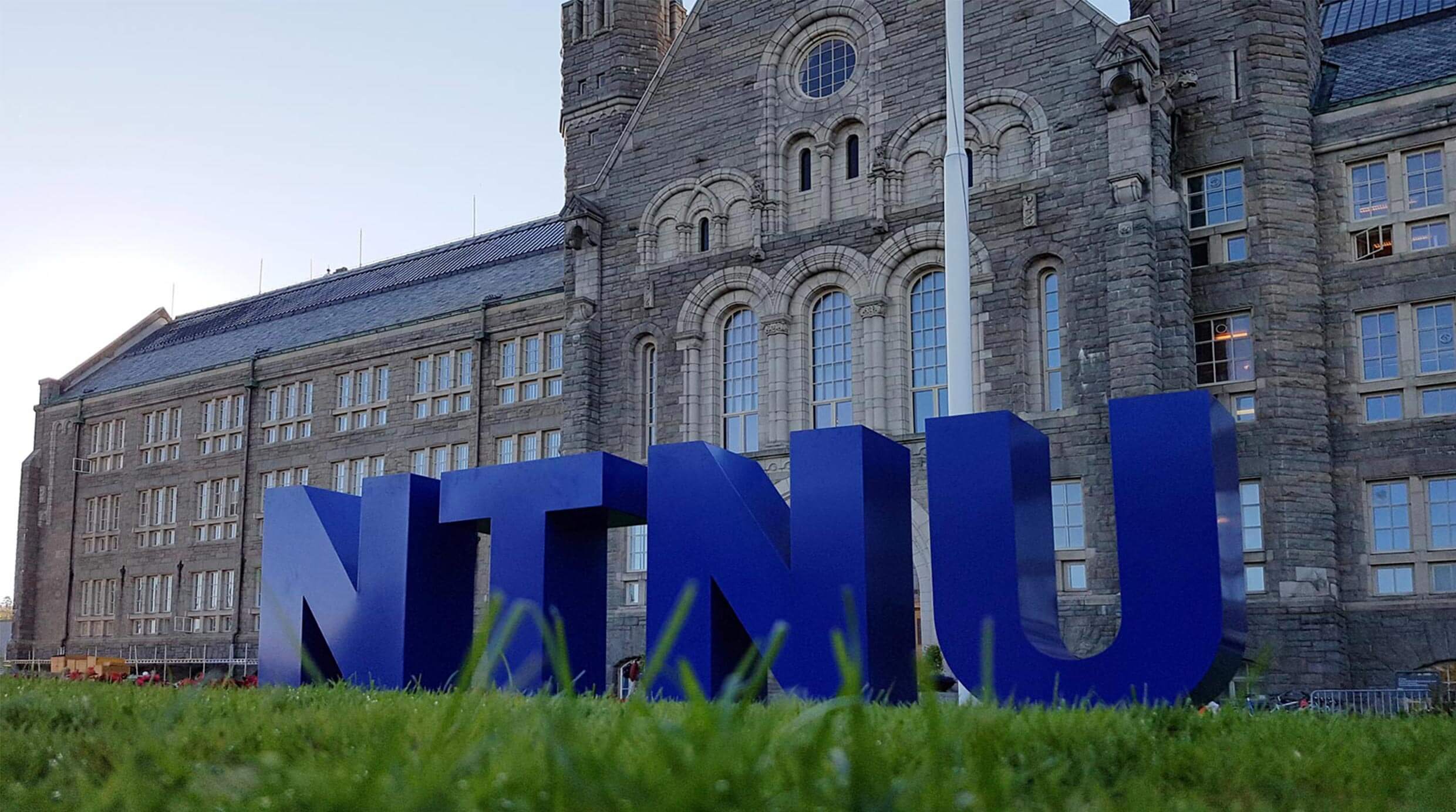 ECLIPSE Software Suite Seminar at NTNU - ECLIPSE Suite